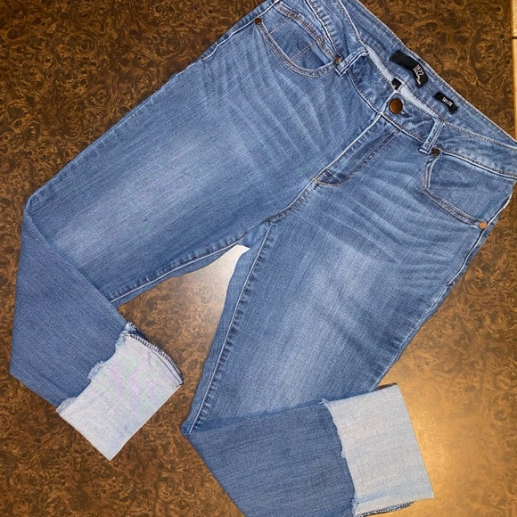 1822 Denim | Jeans | 822 Demin Deep Roll Cuff Jeans Size 1 | Poshmark